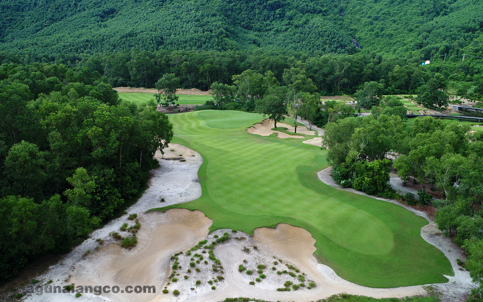 Exclusive Golf Memberships at Laguna Lang Co